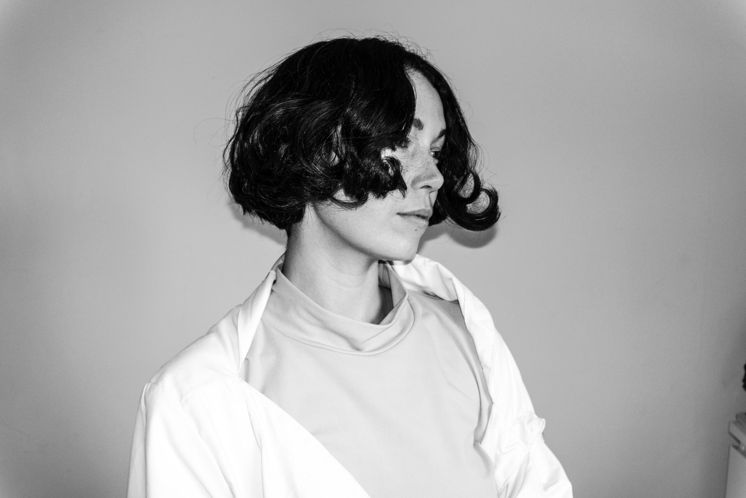 Kelly Lee Owens: On The Inside – Electronic Sound