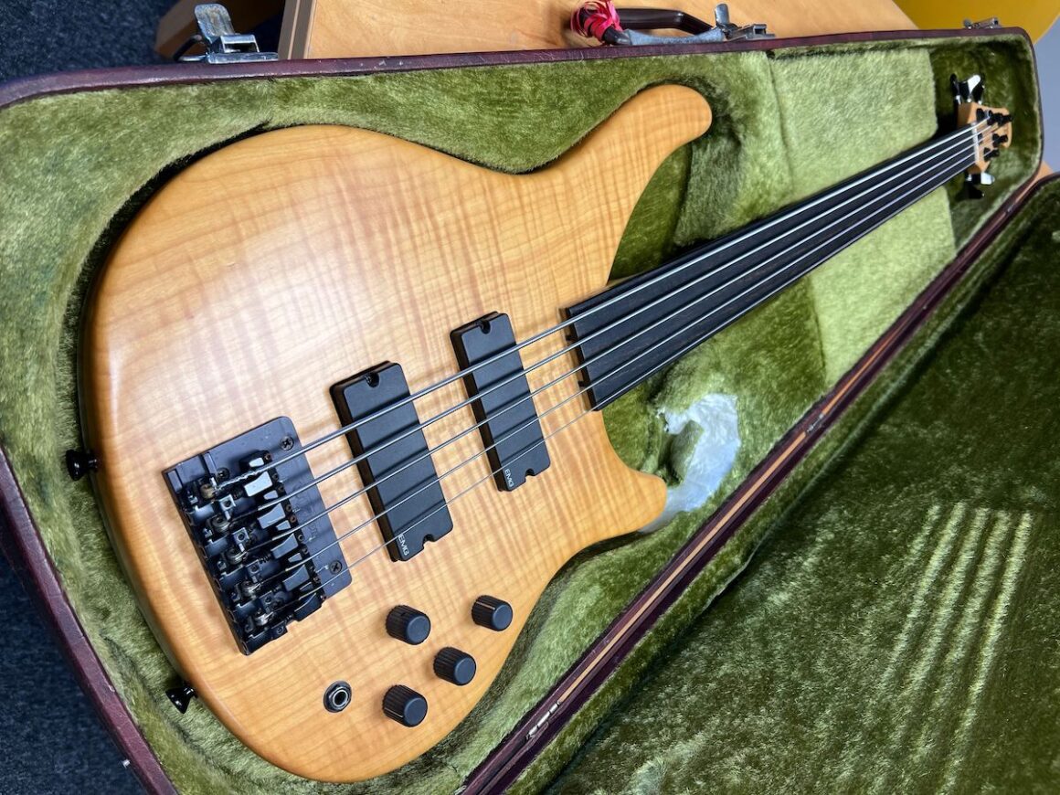 Mick Karn’s Bass Auction – Electronic Sound