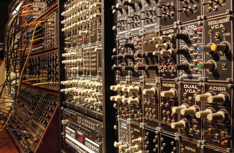 10 Landmark Modular Albums – Electronic Sound