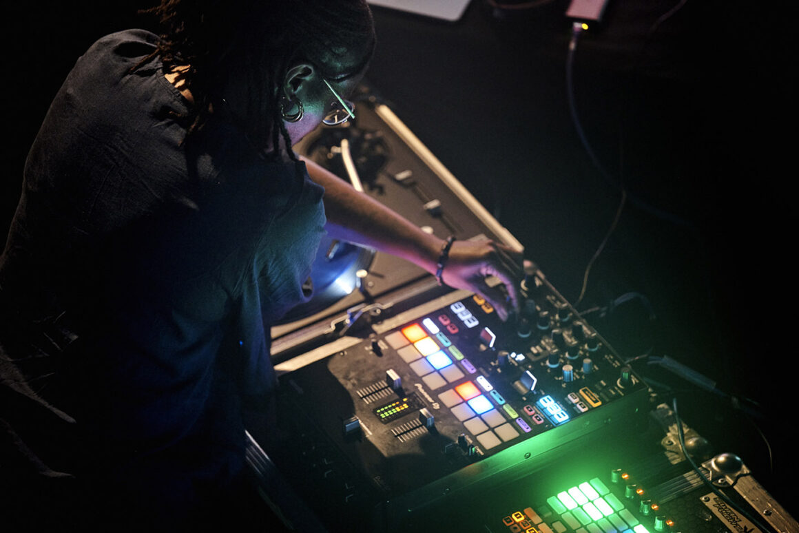 4DSound: Spatial Delivery – Electronic Sound